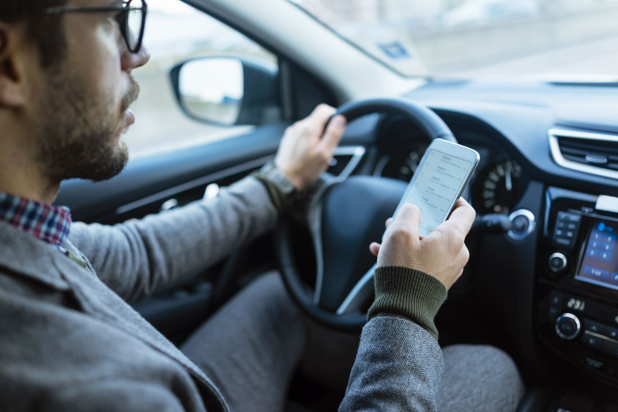 Everything You Didn’t Know About Distracted Driving